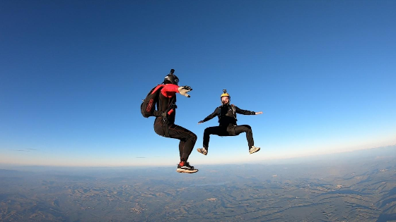 Stories of New Hainanese⑤: Michael promotes skydiving in Hainan - Focus ...