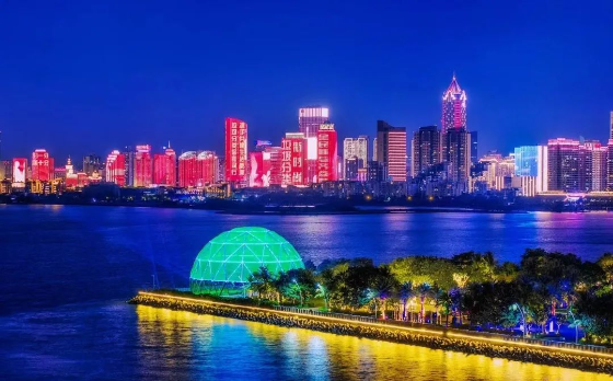 Check out Haikou Bay at night - Focus on Hainan - hiHainan